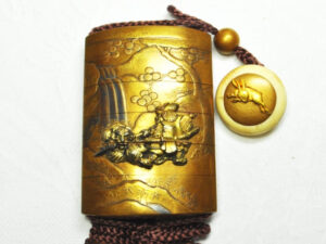 What Is an Inro? Japan’s Traditional Accessory | Manekineko GAMES