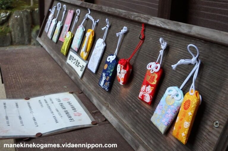What Are Omamori? Japan’s Traditional Good Luck Charms | Manekineko GAMES