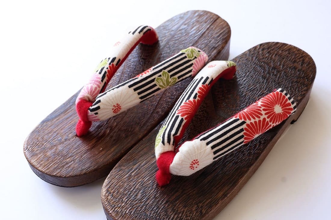 Geta in Japan: History, Benefits, and Where to Shop | Manekineko GAMES