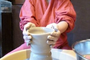 What is Samue? Japan’s Versatile Traditional Outfit | Manekineko GAMES